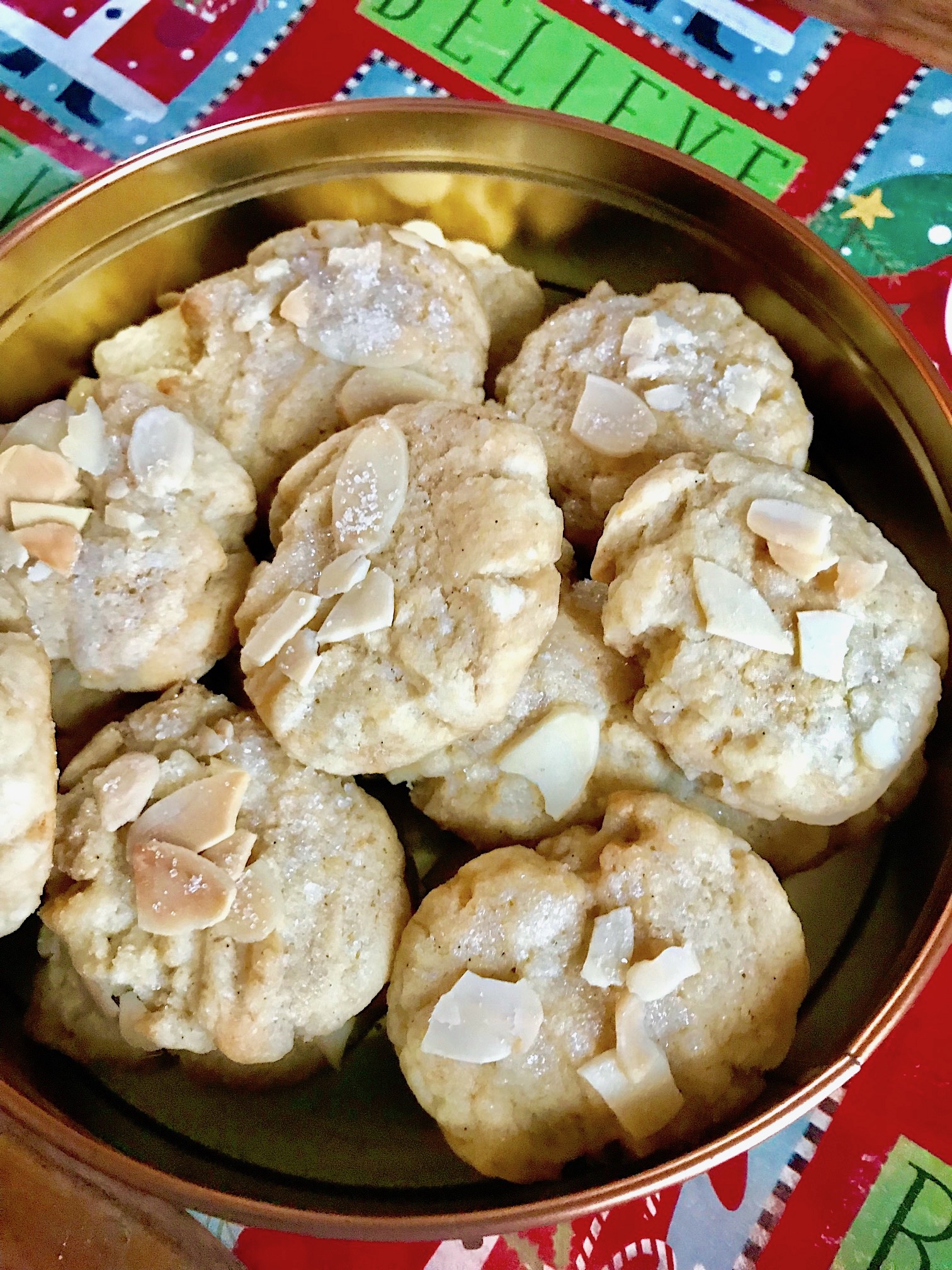 Serinakaker; one of the original Norwegian Christmas cookies veganized ...